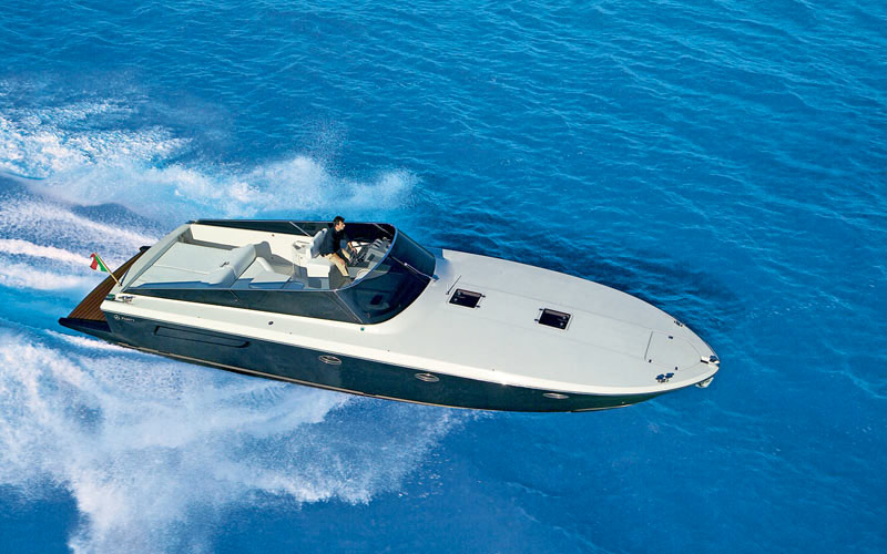 speedboat,floating - 伤感说说吧